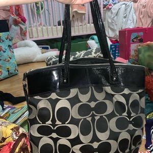 Coach | Bags | Coach Signature Laura Tote | Poshmark